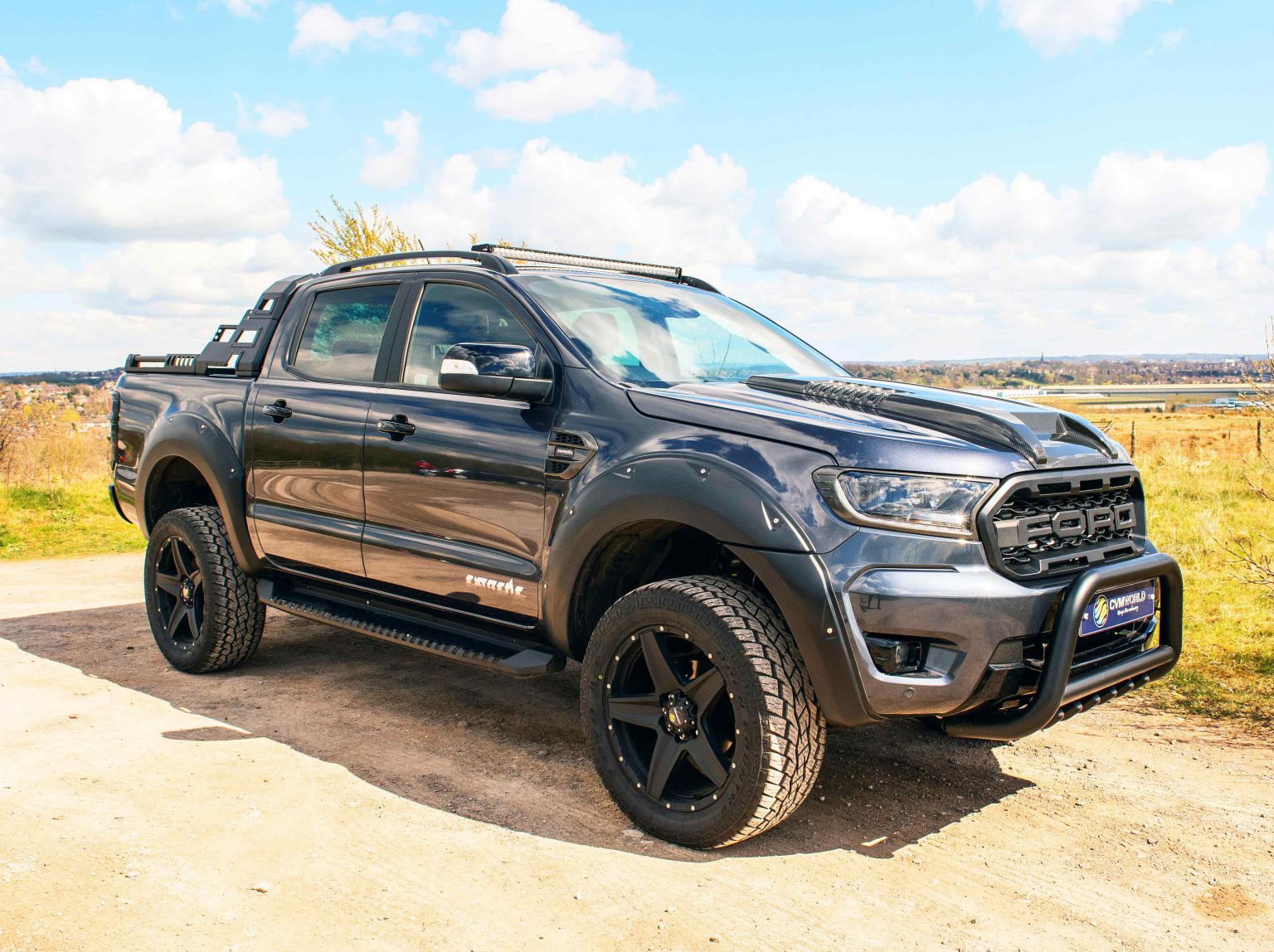 Modified Ford Ranger Extreme - Van World