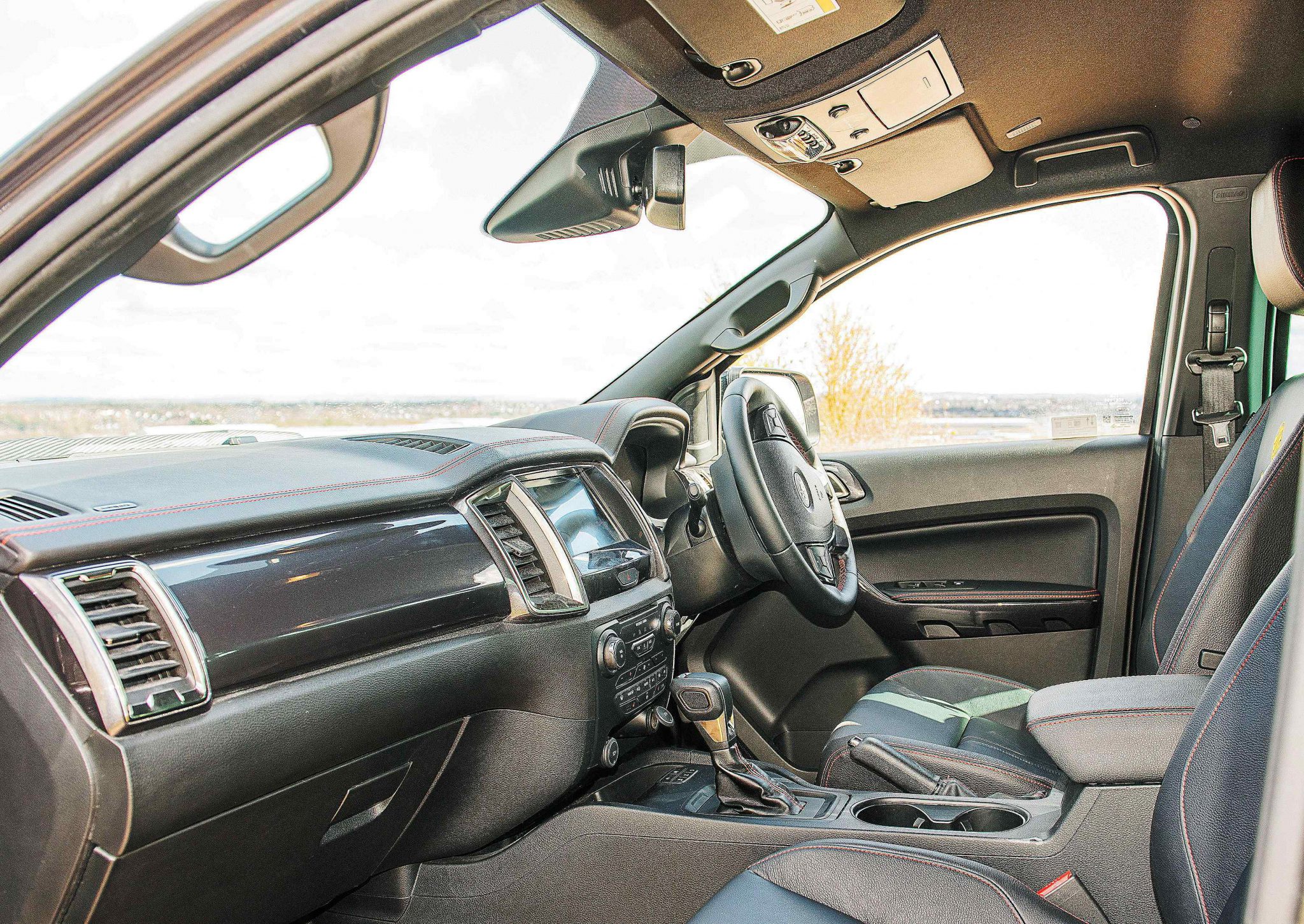 Modified Ford Ranger Extreme - Van World