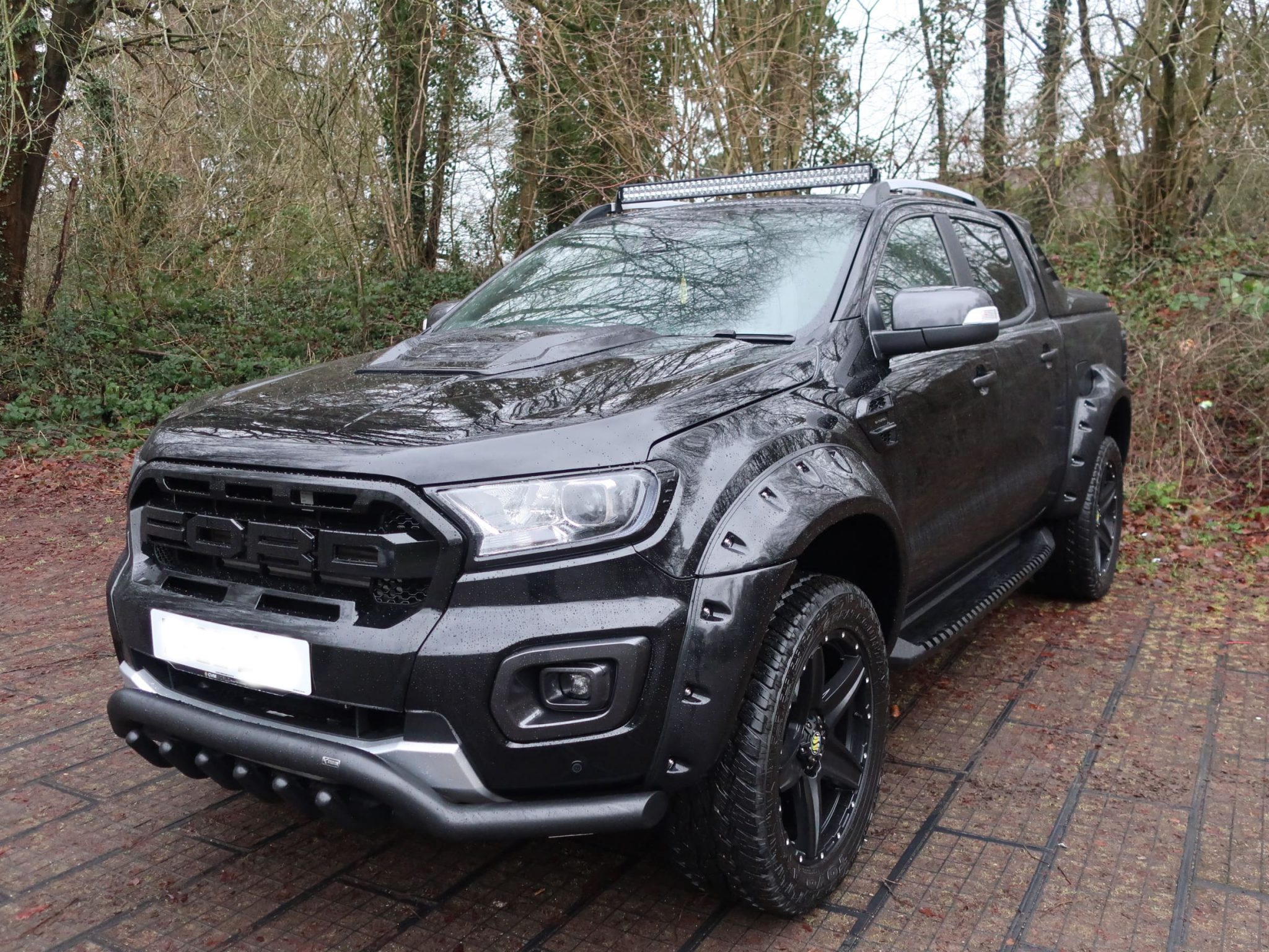 Modified Ford Ranger Extreme | Van World