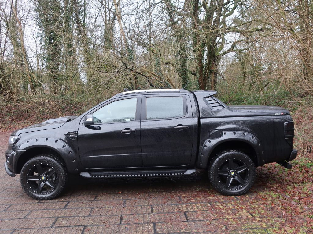 Ford Ranger Wildtrak Extreme with Lift Kit and Alpha SCZ Sports Tonneau ...
