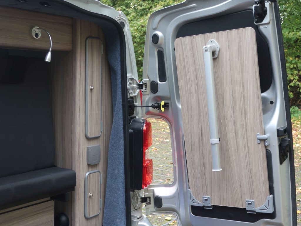 Peugeot Expert Long Pro | 4 Berth Travelling Campervan - Van World