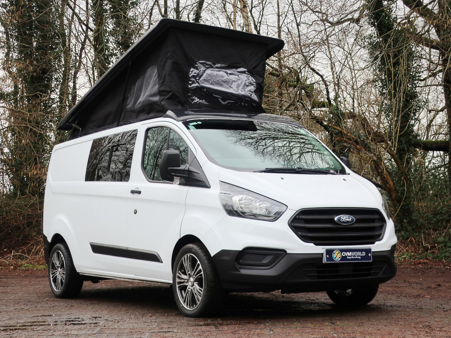 Ford Transit Custom | 4 Berth Travelling Campervan | Van World