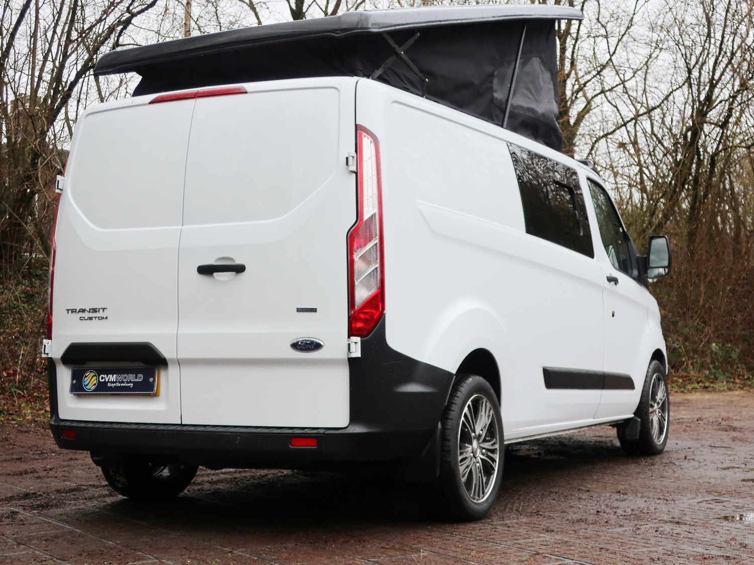 Ford Transit Custom | 4 Berth Travelling Campervan | Van World