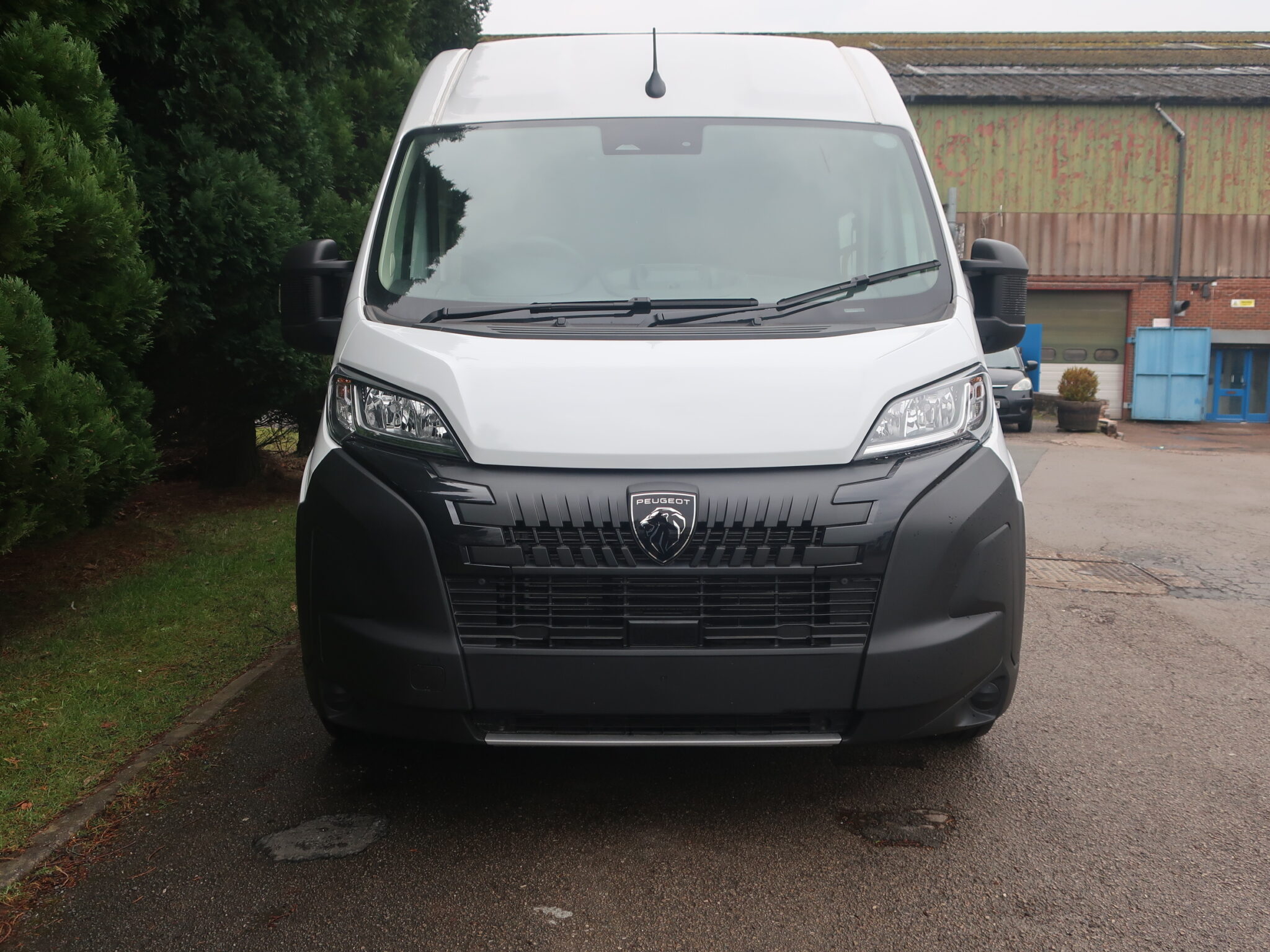 Peugeot Boxer Professional Welfare Van - Van World